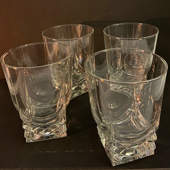 Source Unknown | Dining | Set Of 4 Crystal Whisky Rock Glasses | Poshmark